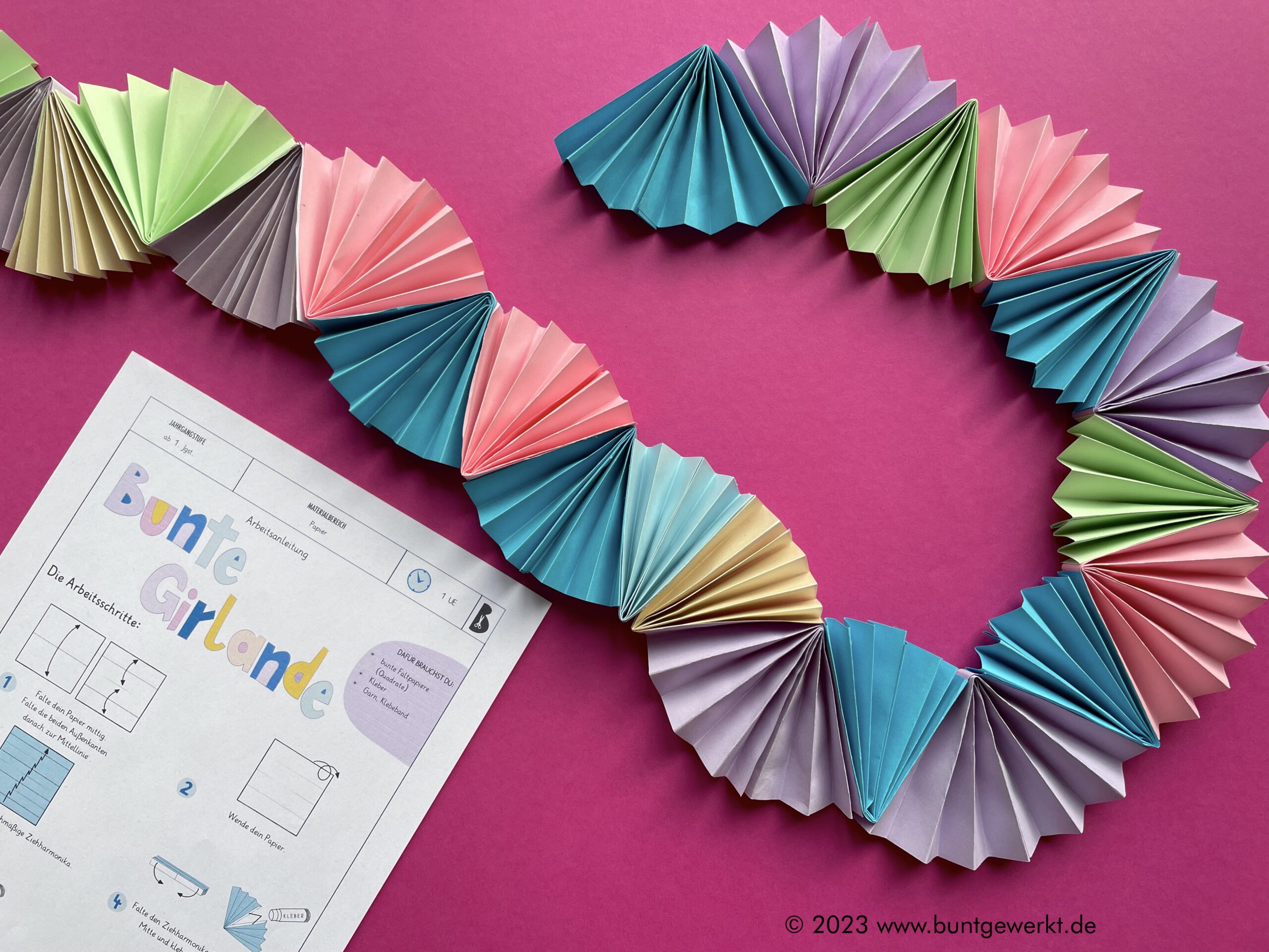 Bunte Girlande - Buntgewerkt